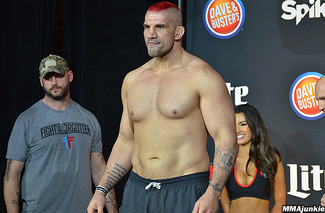 MMA Fighter James Thompson Tests Positive For Masteron